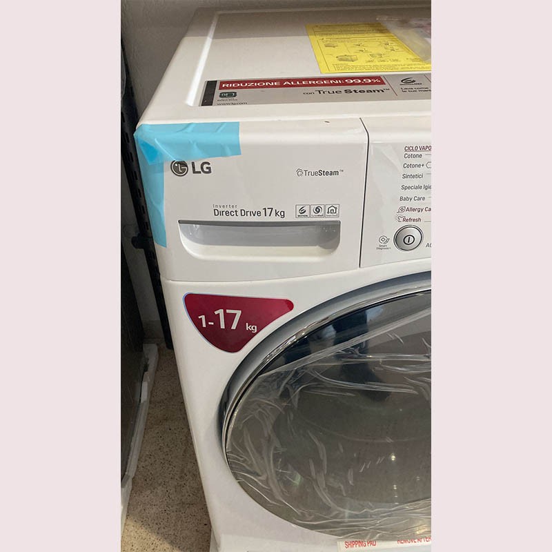 LG Smart TrueSteam™ Washing Machine 17 kg - Direct Drive Inverter