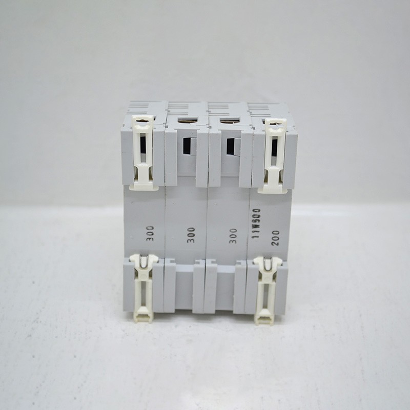 Seccionador de portafusibles 3P+N - 20A - 400V Bticino - Elettrotermica Meridionale